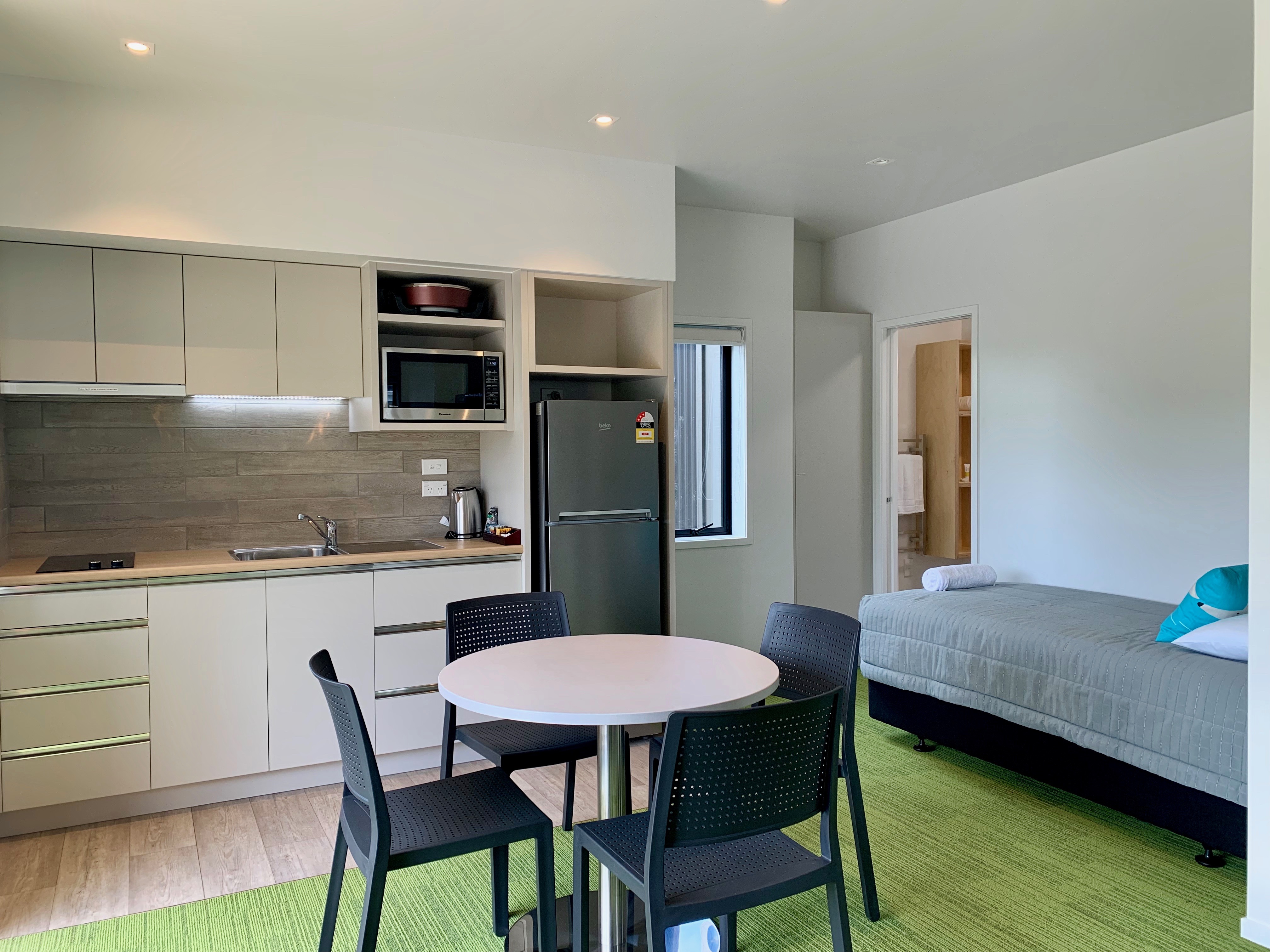 Deluxe One Bedroom Self Contained Unit | Waipu Accommodation